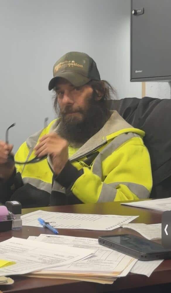 Robert D. Lyons – Rausch Funeral Homes